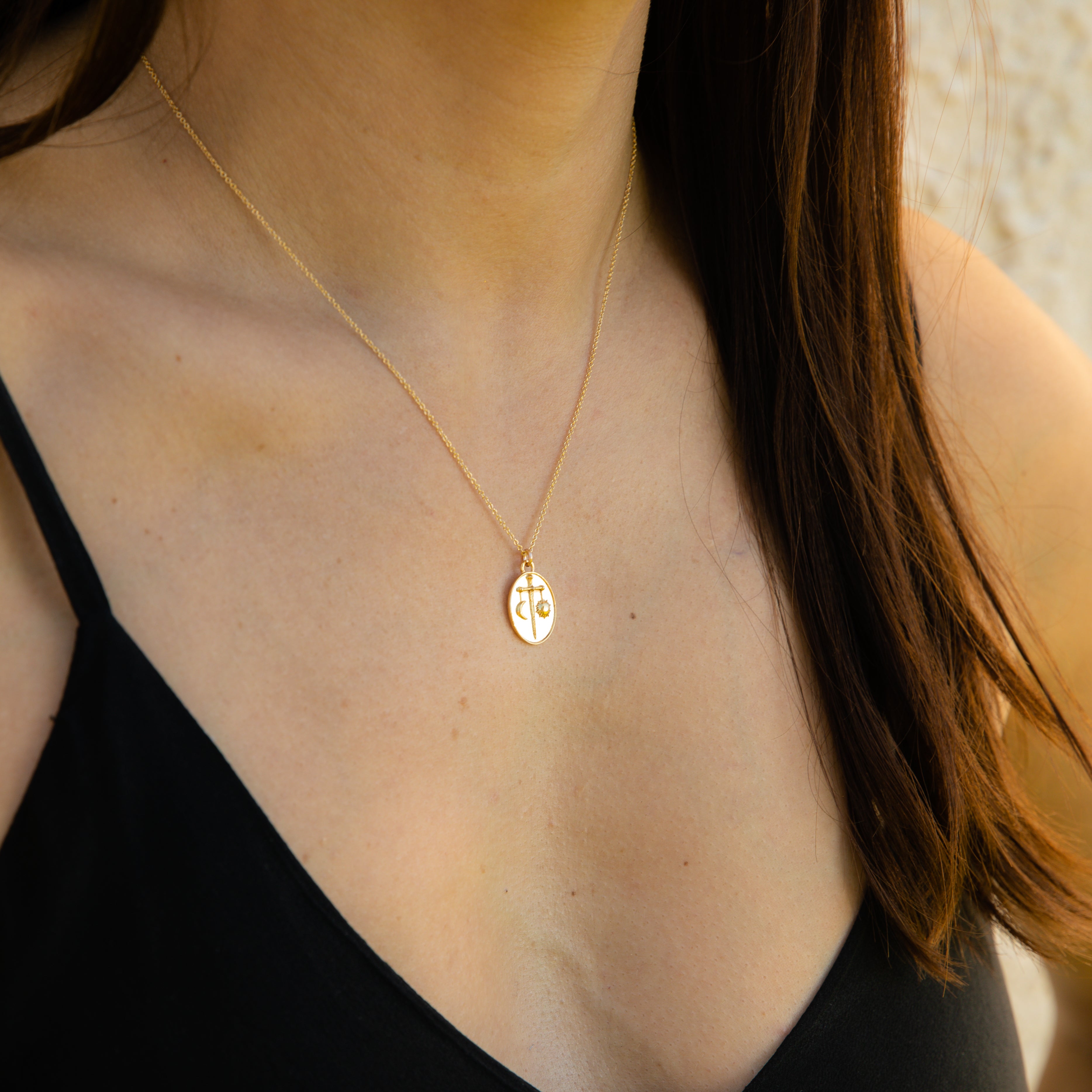 Talon bar necklace store